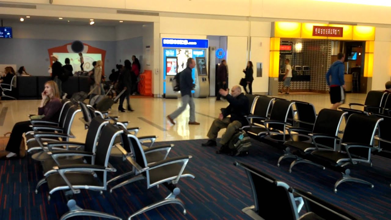 Guy Fanning Fart - YouTube