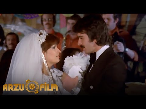 İsmet İle Temel'in Düğünü - Gülen Gözler