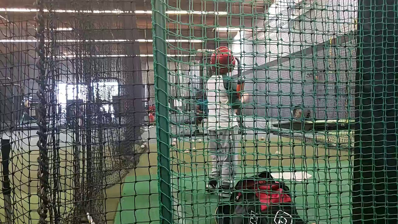 Putting in time with his trainer Lonell Roberts. - YouTube