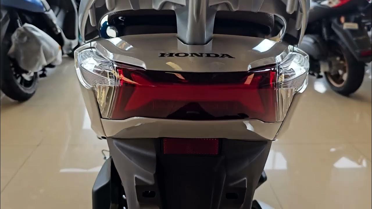 2023 Honda LEAD125 - YouTube