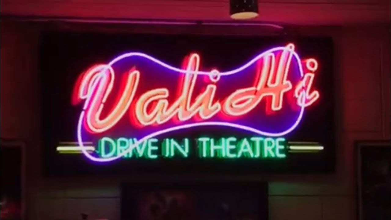 Vlog 106 The Vali High Drive In Movie Theater Lake Elmo MN!!!! - YouTube