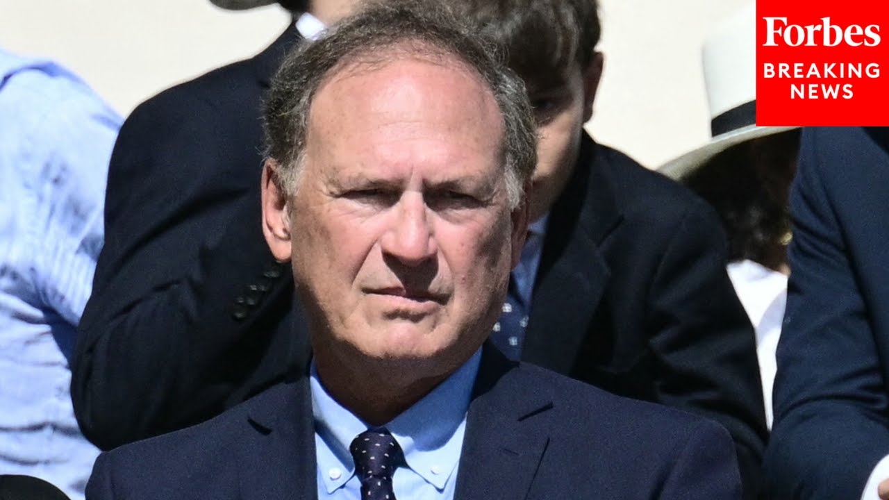 Samuel Alito Presses Attorney On How Courts Screen Potential Prisoner ...