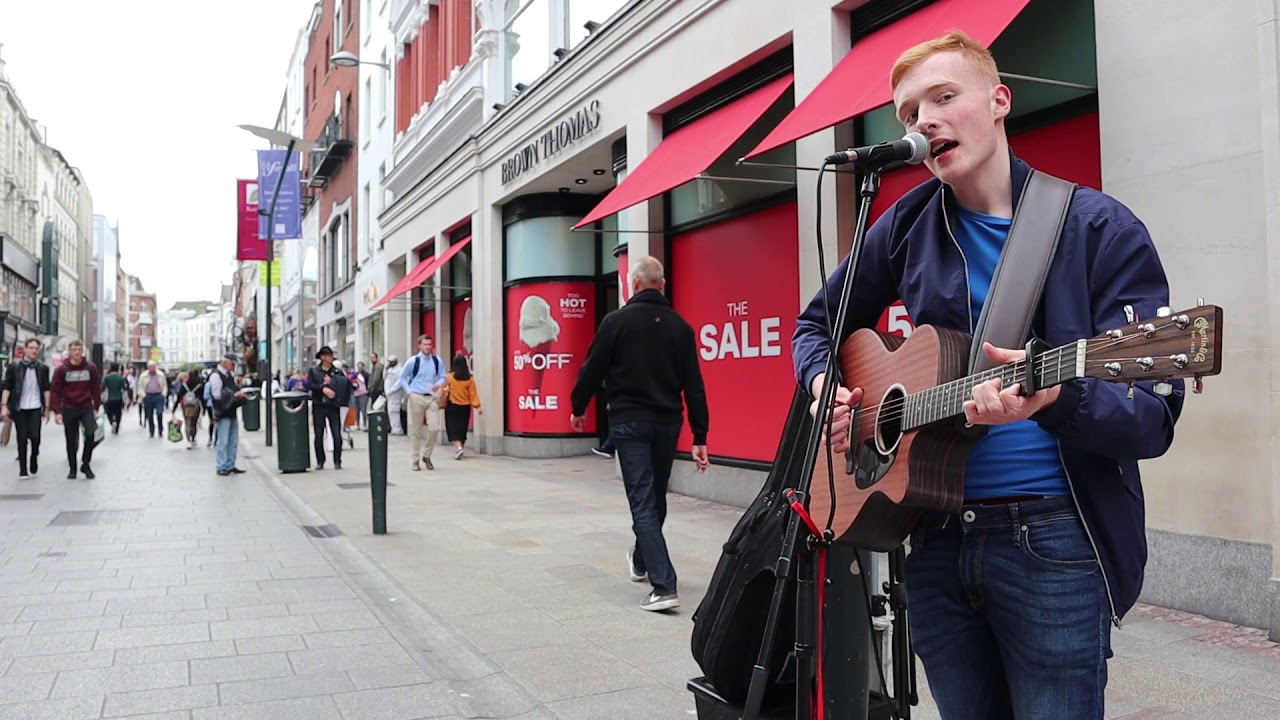 Martin McDonnell - Hallelujah (Leonard Cohen) - YouTube