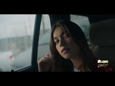 Ülker Çikolata X Afra Saraçoğlu | Ülker Çikolata, Her Günün En Güzel Anı!❤️🍫