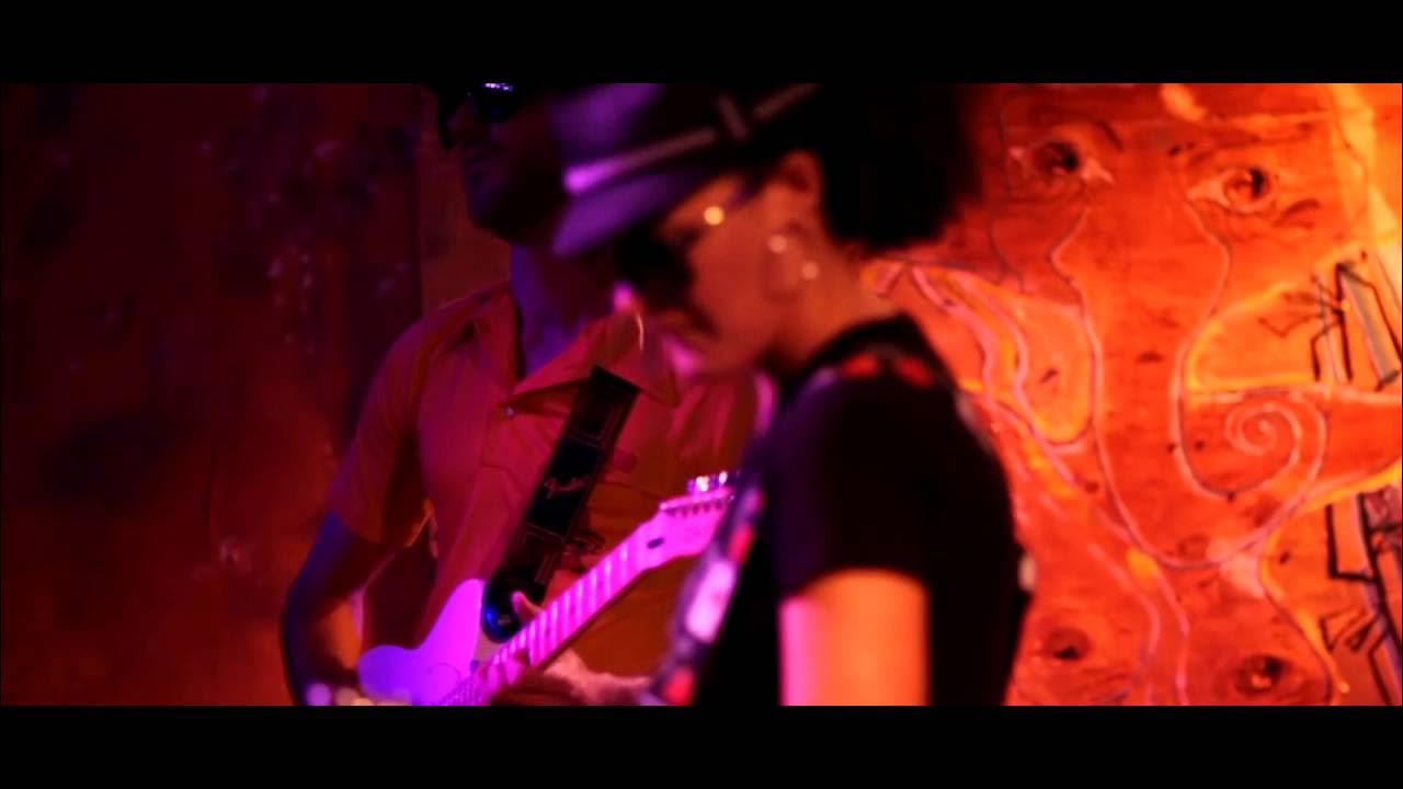 MIA BORDERS - "Live at the Blue Nile" - YouTube Music