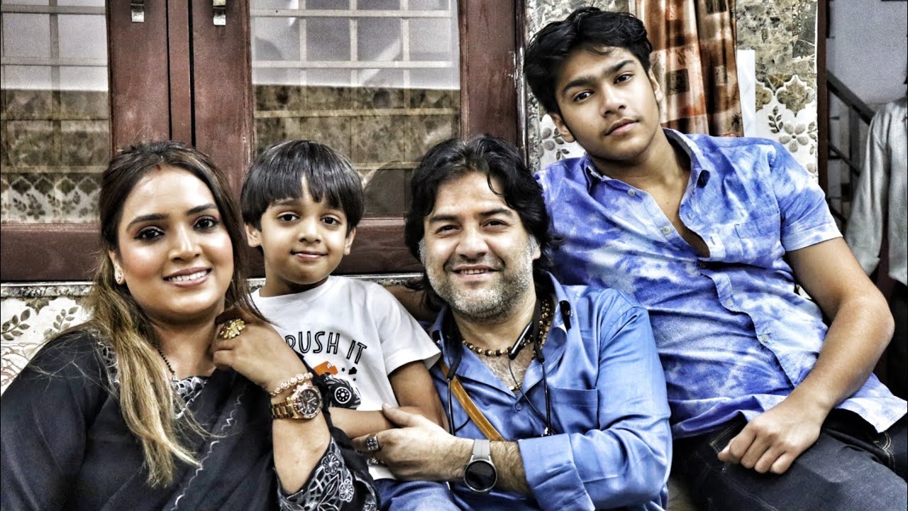 Some GUP SHUP in Family 👪 - YouTube