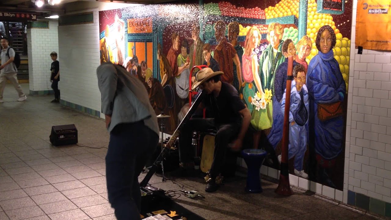Guy jamming out in NYC subway - YouTube
