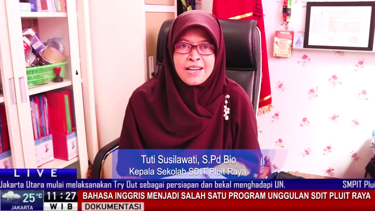 BAHASA INGGRIS MENJADI SALAH SATU PROGRAM UNGGULAN SDIT PLUIT RAYA ...