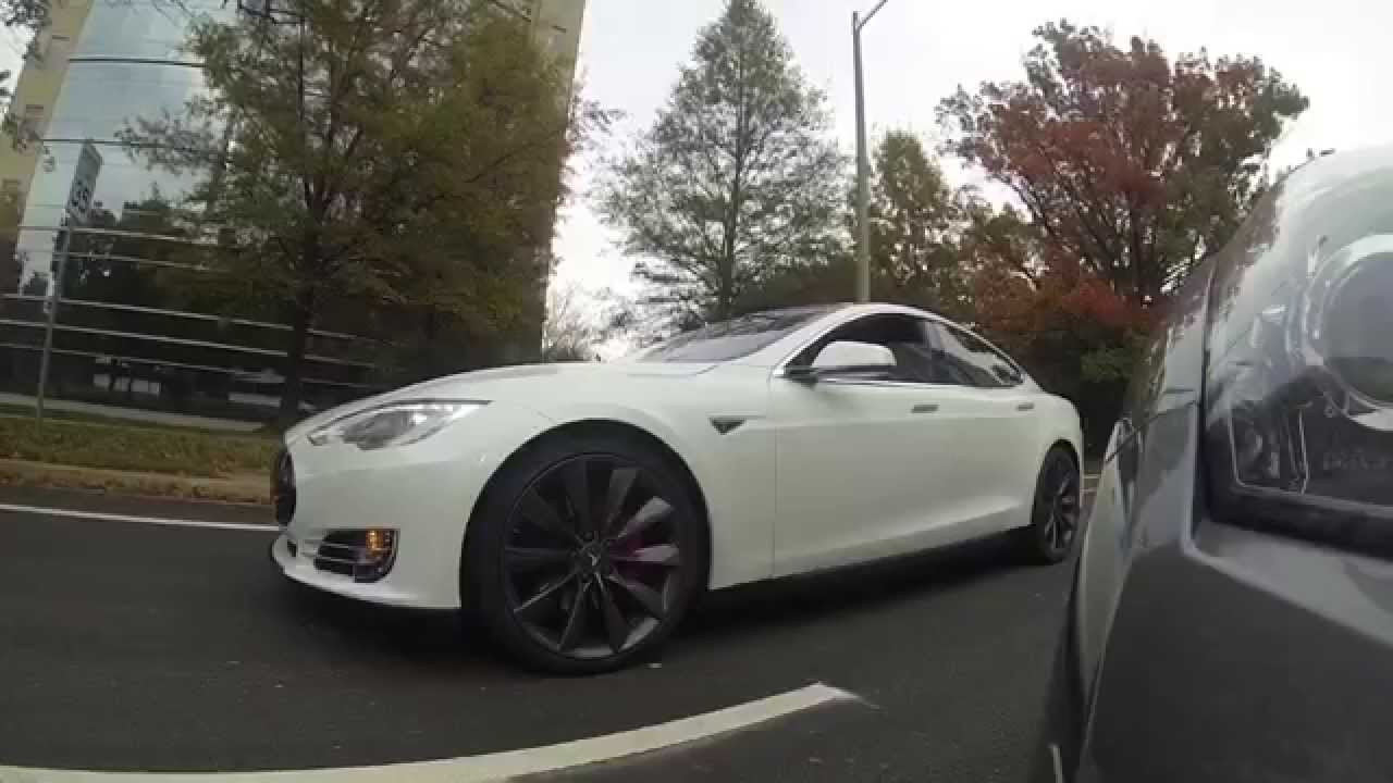 Tesla Model S P90D VS Nissan GTR - YouTube