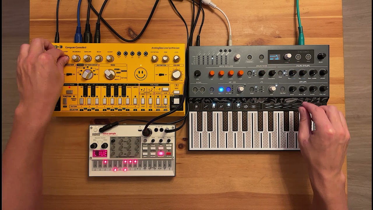 TD-3 / Arturia MicroFreak / Korg Volca Sample Jam - YouTube