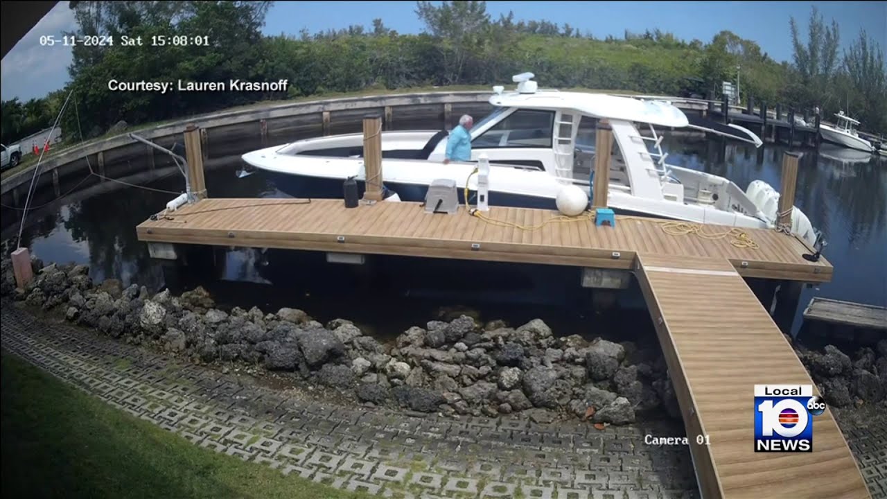 Video shows boater after fatal crash off Key Biscayne - YouTube