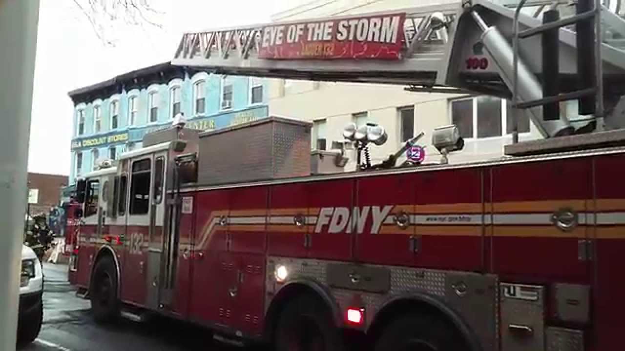 FDNY Ladder 132 Getting Ready To Take Up - YouTube