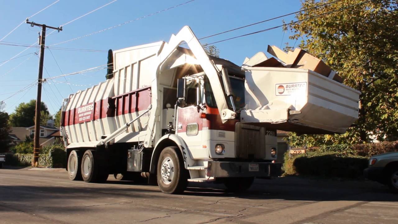 Burrtec's Volvo/Maxon Front Load Garbage Truck on Bulk - YouTube