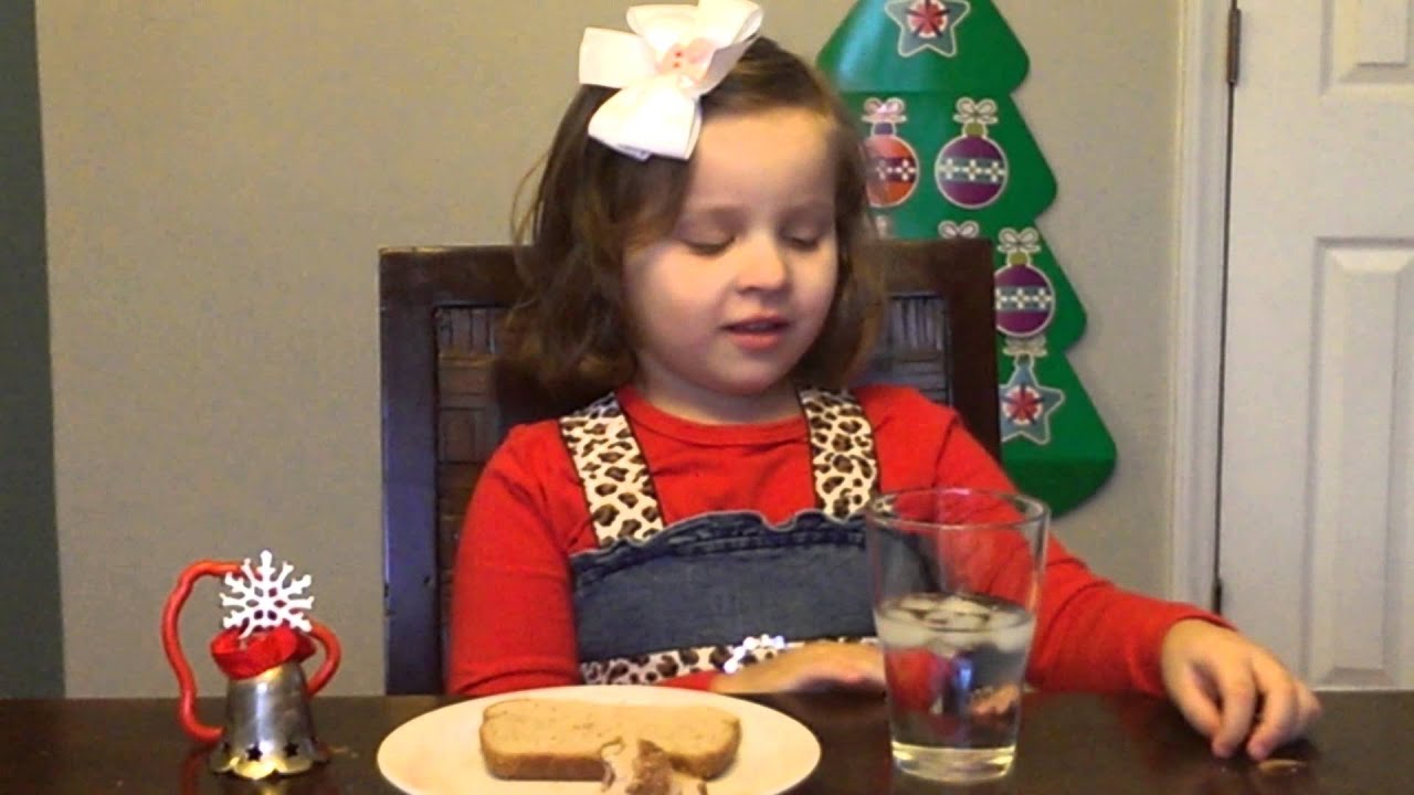 Elizabeth sing's a few Christmas tunes for you Dec 2013 - YouTube