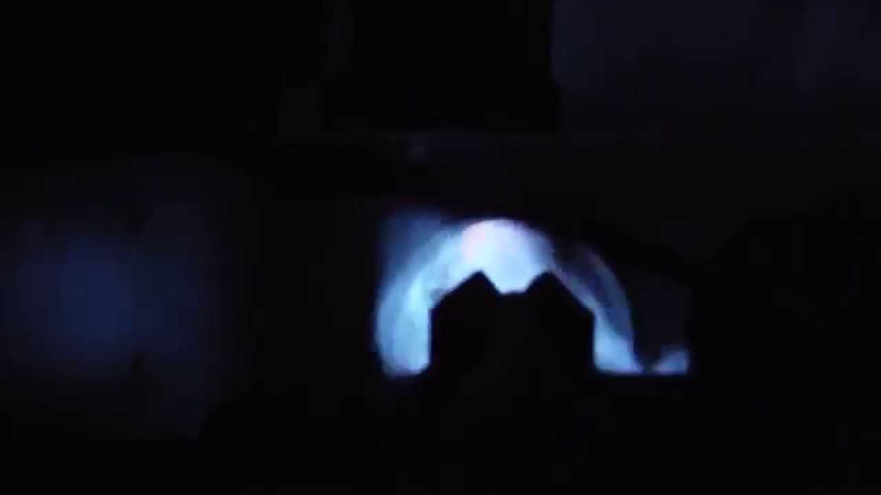 Flame roll out in furnace - YouTube