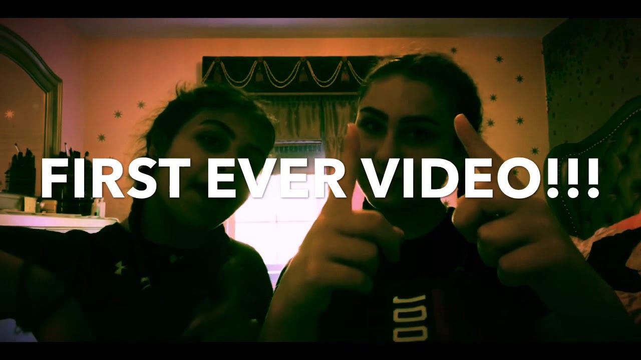 OUR FIRST EVER VIDEO!!!! PUTTING IN CONTACTS - YouTube