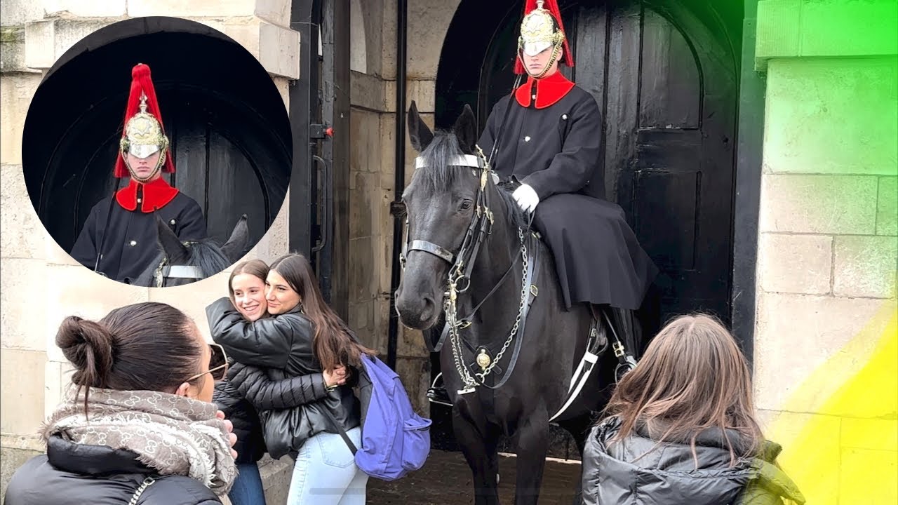 King’s Guards and Their Beautiful Horses - YouTube