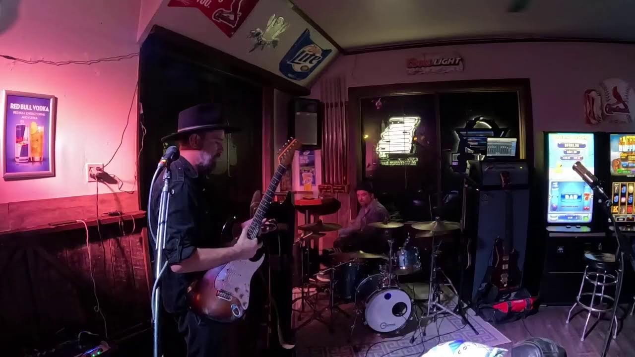 The Brad Alan Band trying to overcome technical trouble, set 2 🤣 - YouTube