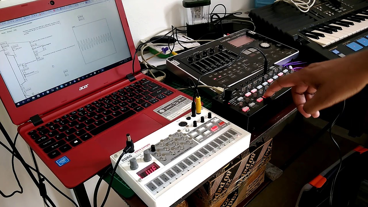 Korg SQ-1 + Volca sample + Puredata demo - YouTube