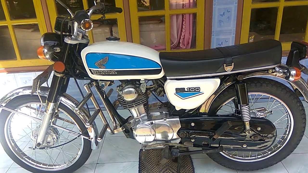 Cb glatik 1973. - YouTube