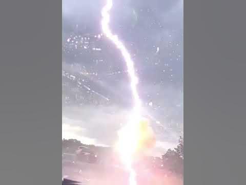 lightning 😳 - YouTube