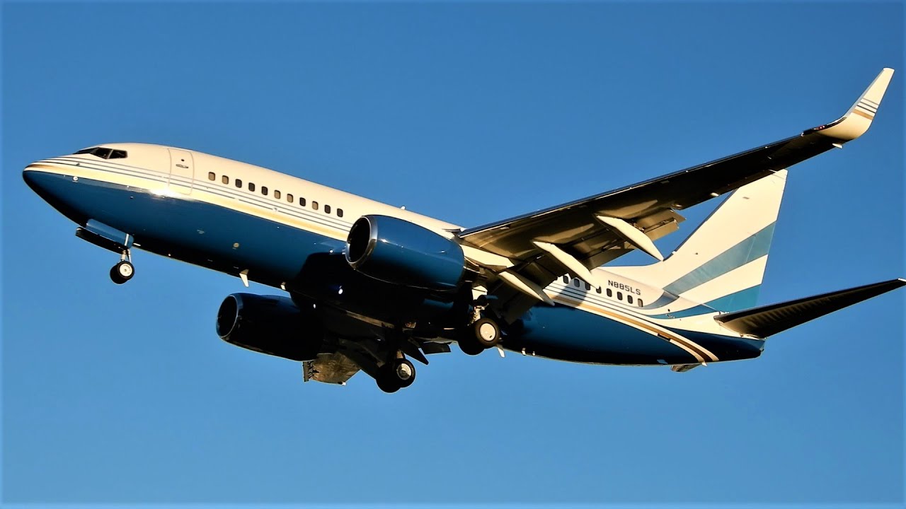 Las Vegas Sands Boeing 737-700 BBJ Jets Takeoff & Landing N108MS ...