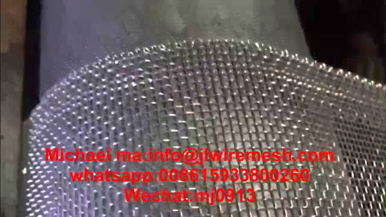 wire mesh weaving machine - YouTube