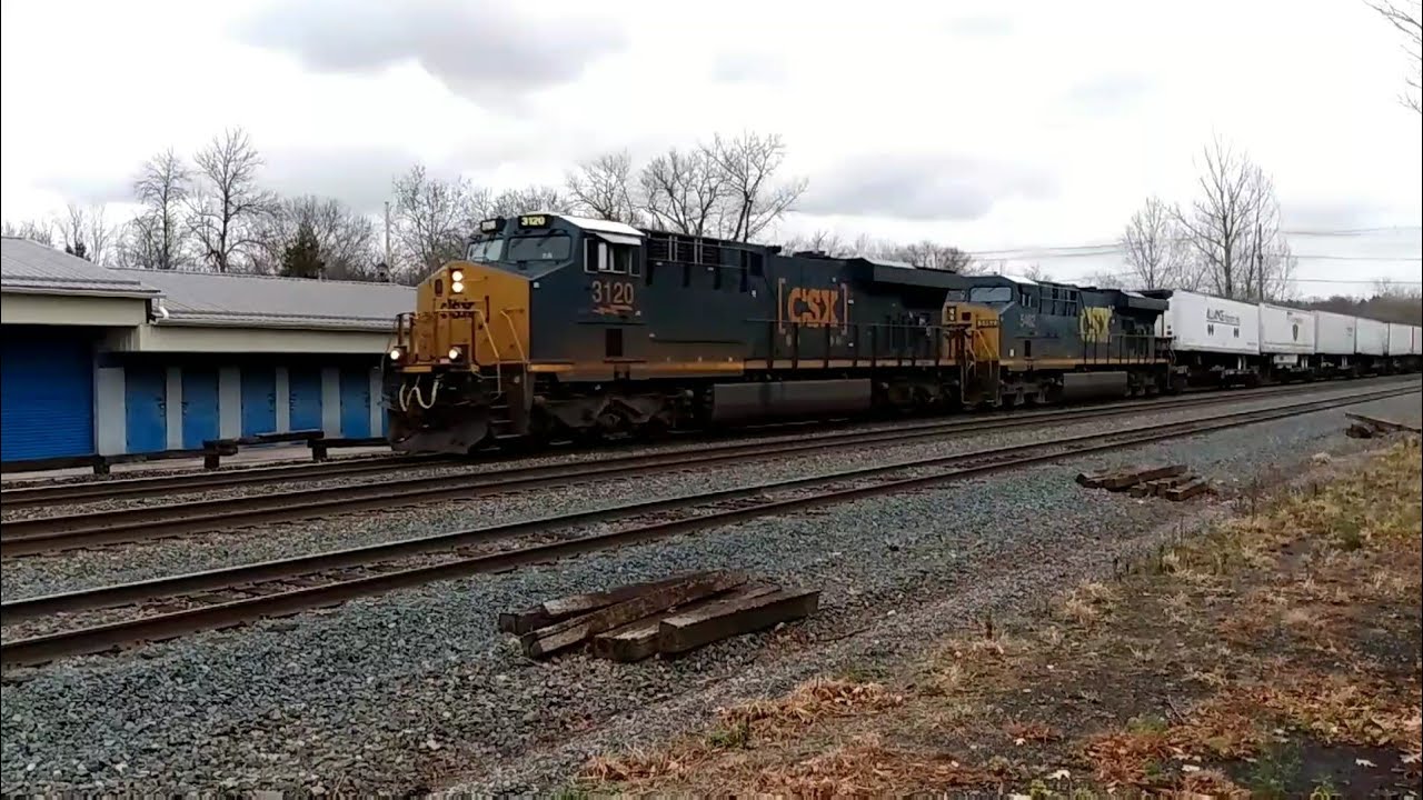 [HD] CSX Q017 Intermodal Train Westbound - Fairport, NY - YouTube