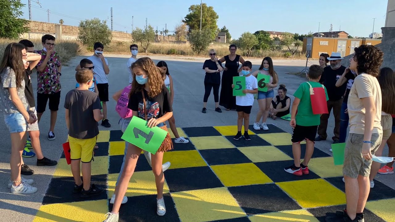 La "Casa speciale" di Taranto - Crest CoopTeatrale - YouTube