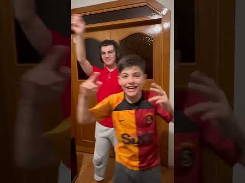 Şampiyon Galatasaray 💛❤️ #galatasaray #galatasaraylıyım #keşfet #serserinim #fypシ゚viral #shorts