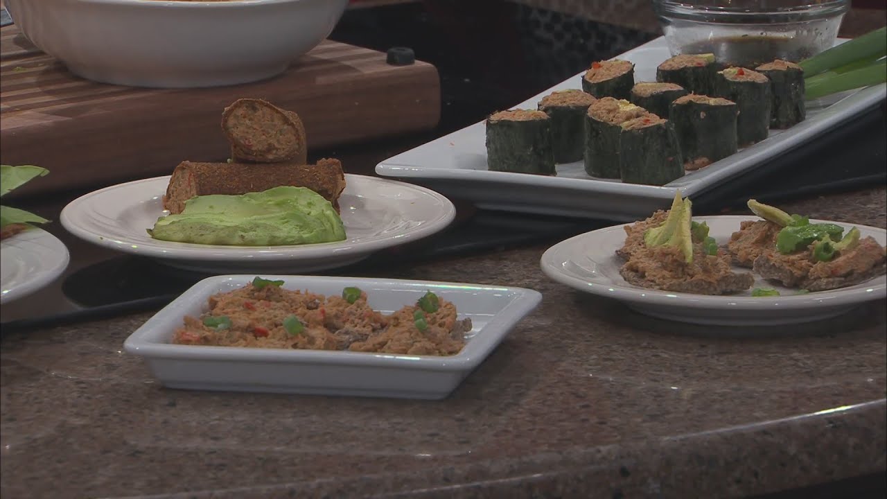 Raw Chef Janes shows us how to serve Raw Vegan Pâté - YouTube