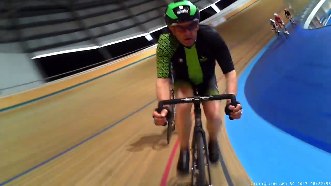 DCC : Derby Velodrome Session - YouTube