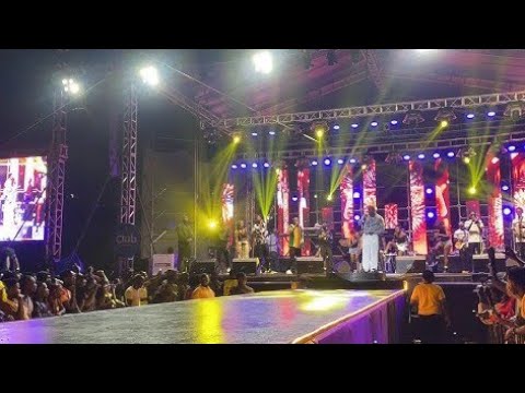 Gravity steps on stage!! (Okwepicha concert)Enduuulu - YouTube