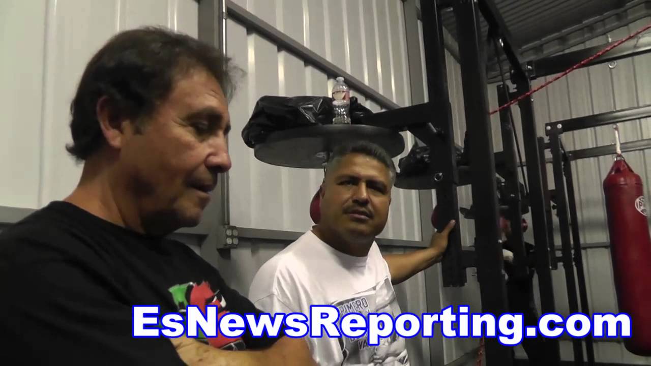 Rodolfo Chavez First Boxing Star In Chavez Family Was 120-10 In Ring ...