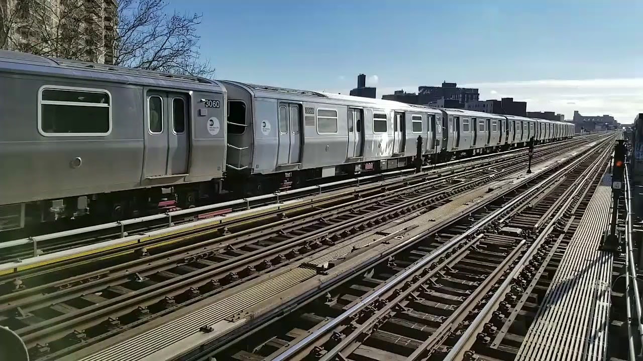 MTA NYC Subway R179 J train flying into Lorimer Street Station. - YouTube