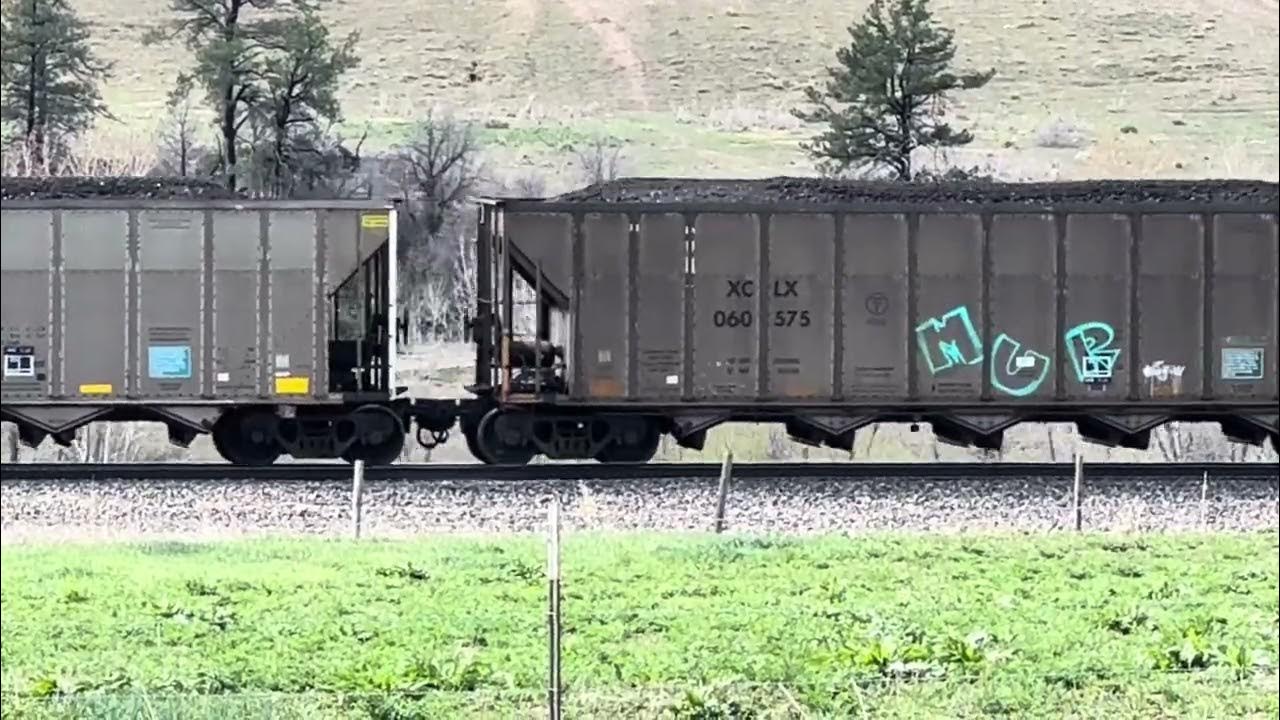 BNSF #8454 Lead’s The SB C-BAMMIC Through Sedalia, CO With Two DP Unit’s 4/28/24. - YouTube