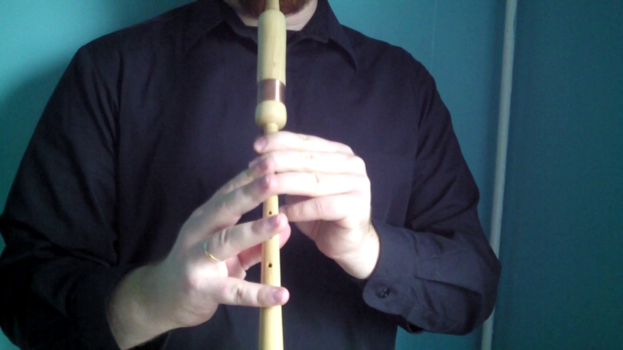 Fine tuned wooden Practice Chanter from www.duoceltic.com - YouTube
