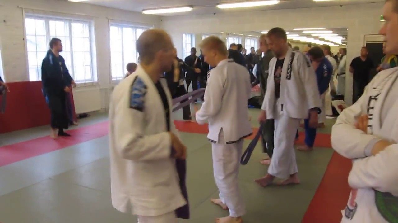 BJJ purple belt graduation spankfest - YouTube