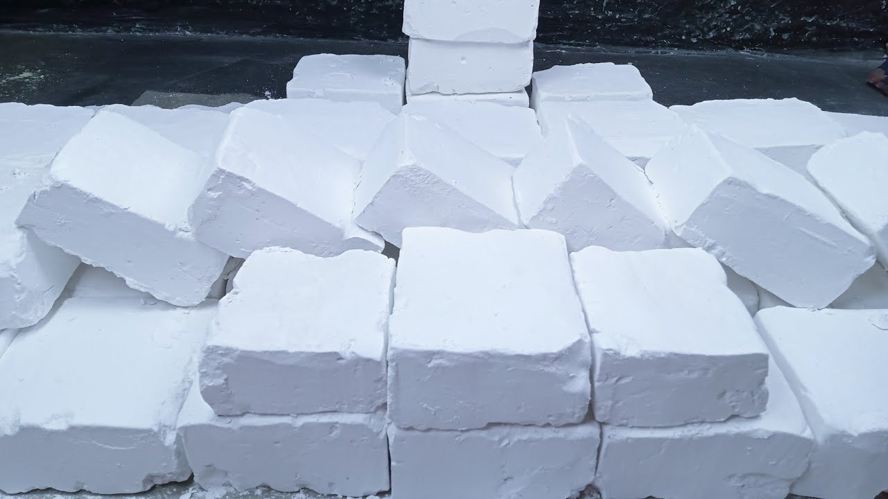 Extra Soft + Powdery White Gym Chalk Blocks Mass Crush | Satisfying ...