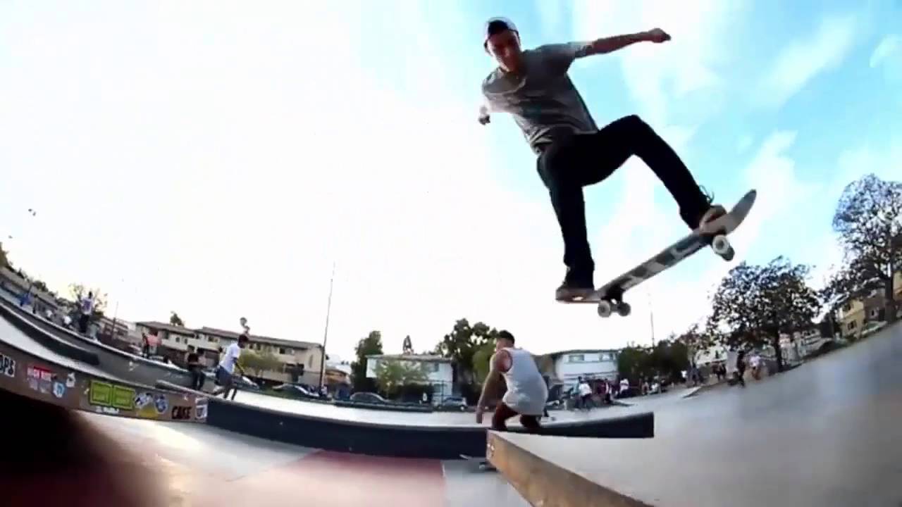 TOP 10 - MELHORES VIDEOS DE SKATE DA SEMANA #18 - YouTube