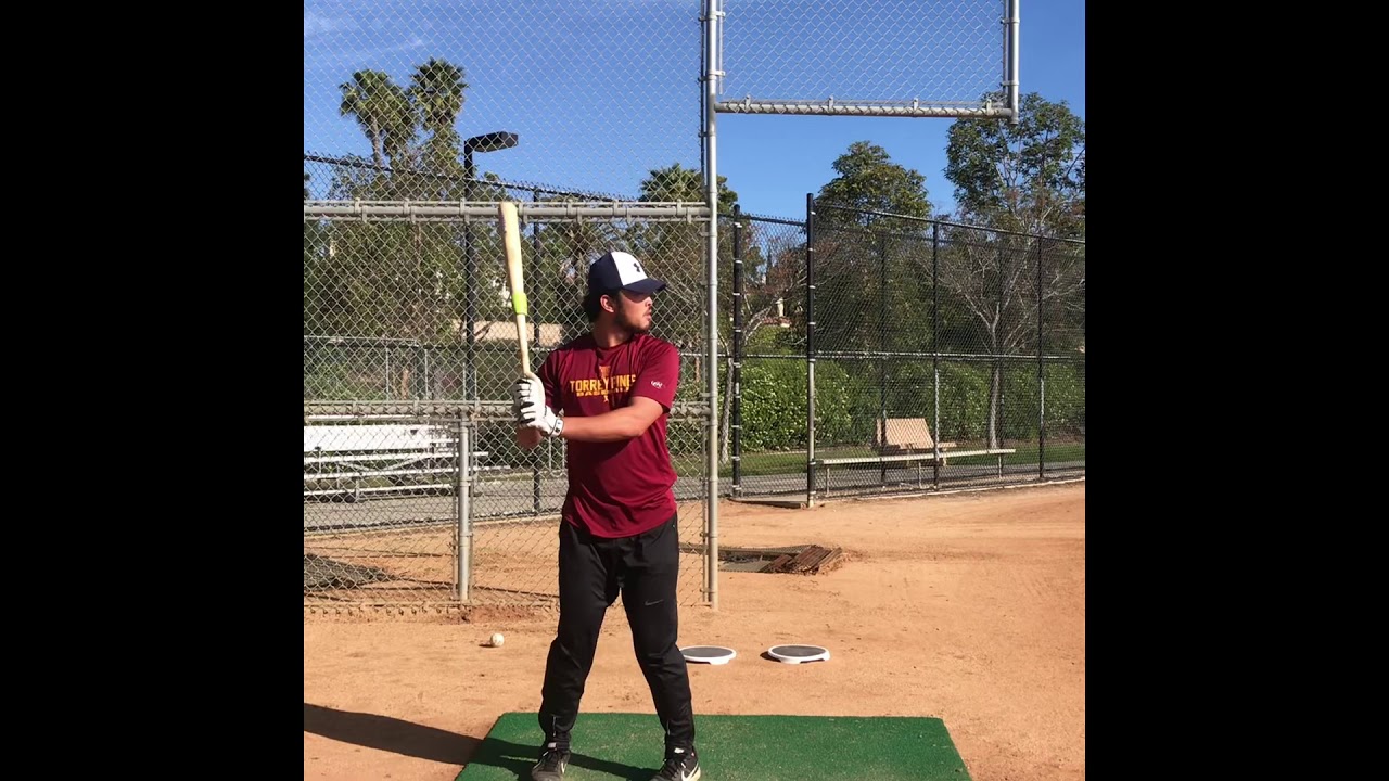 Kevin Sim (Torrey Pines,CA) Batting Practice - YouTube