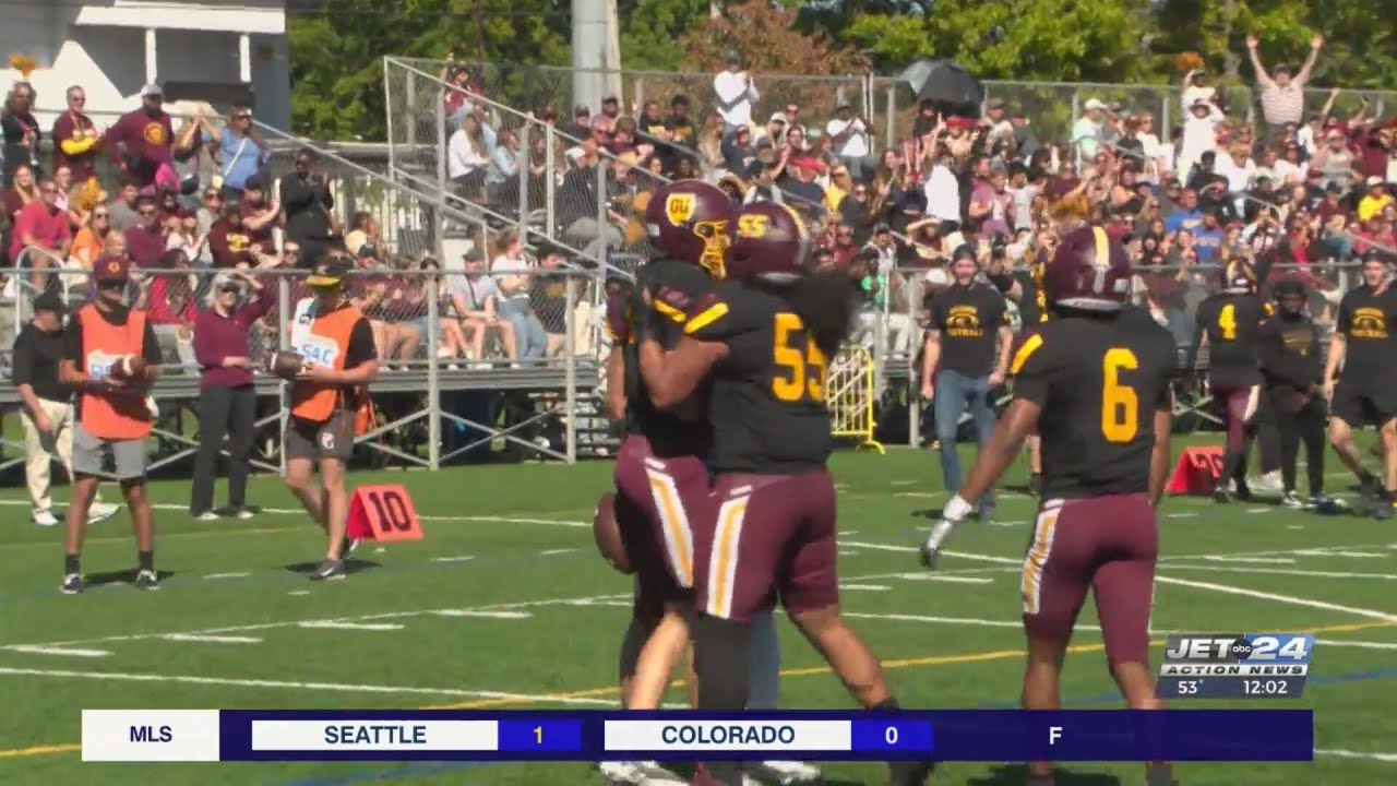 Gannon earns first win of the season - YouTube