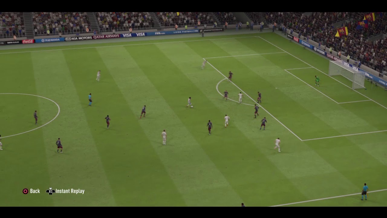 How To Curve In Fifa19 YouTube How To Curve In Fifa19 YouTube
