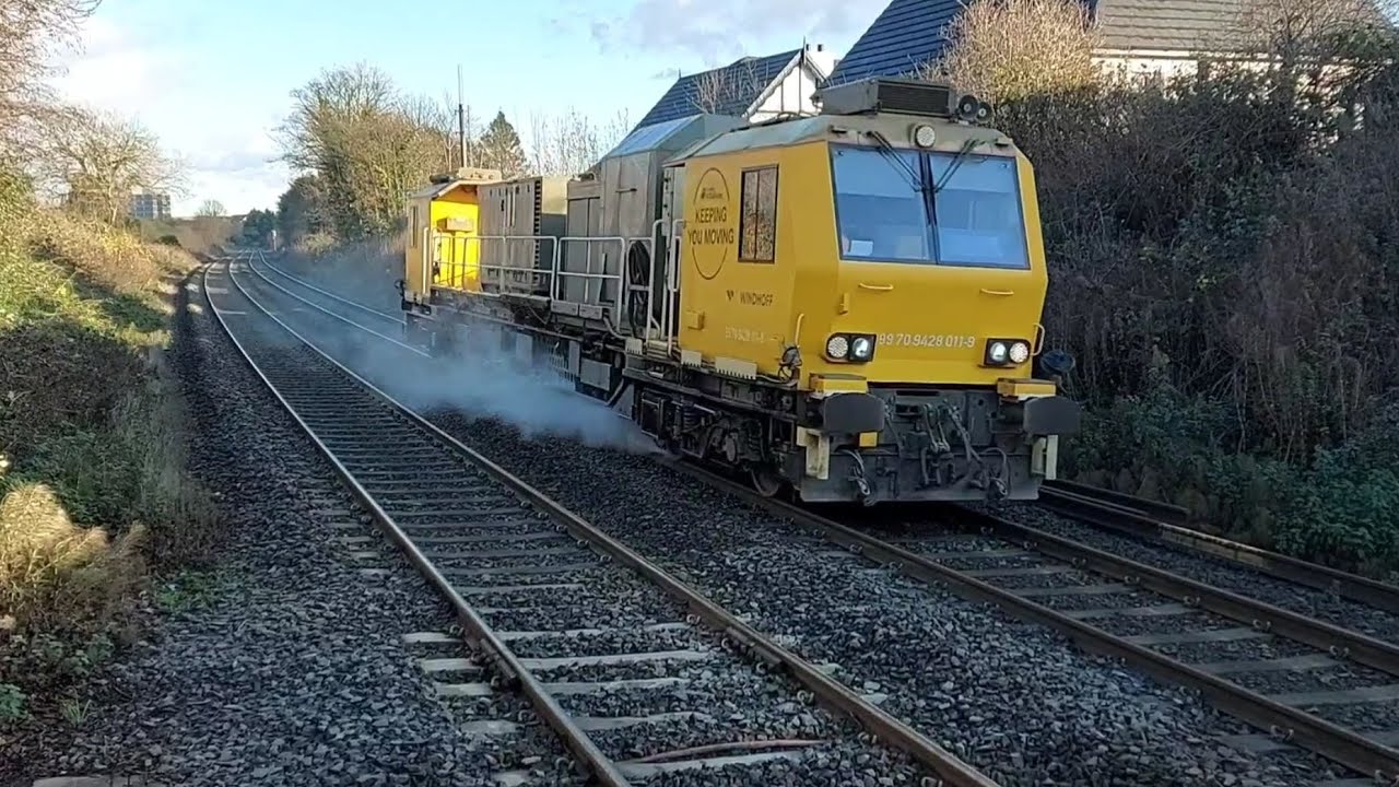 NIR MPV No.11 at Finaghy & Hollywood. 29/11/23 - YouTube