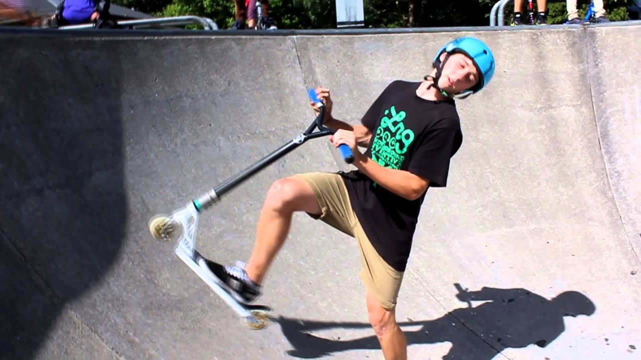 Tutorial: How To Flair A Scooter - YouTube