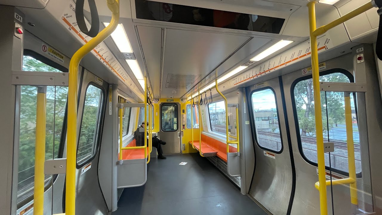 MBTA orange line ride from Wellington to haymarket - YouTube