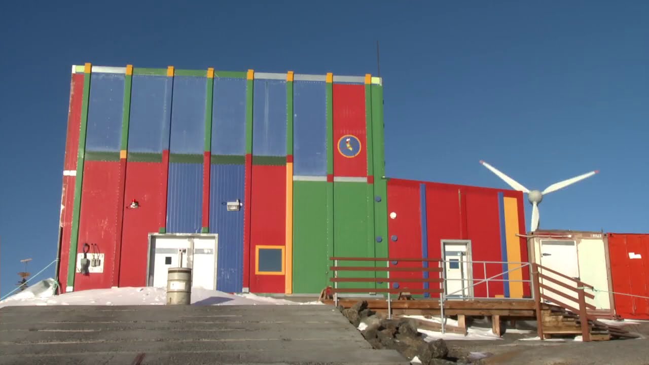 Mawson Station Antarctica Video Tour. No sound. Video only. - YouTube