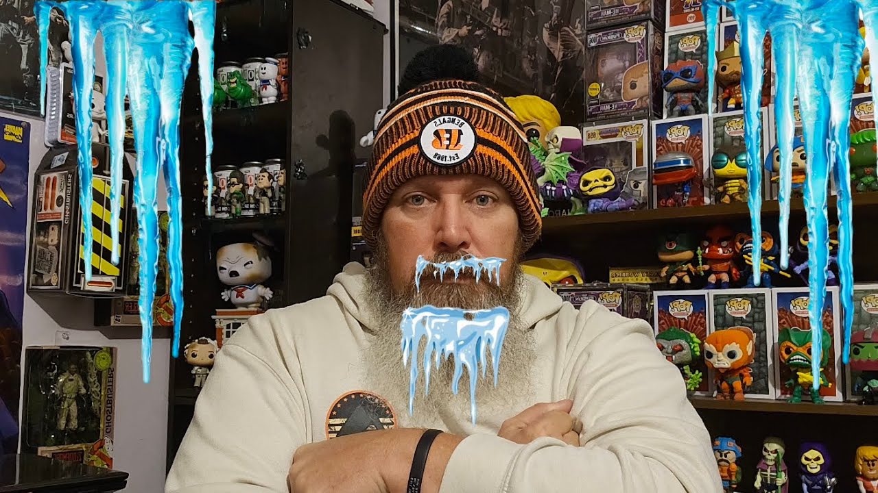 This Pop King Paul box left me a little cold - YouTube