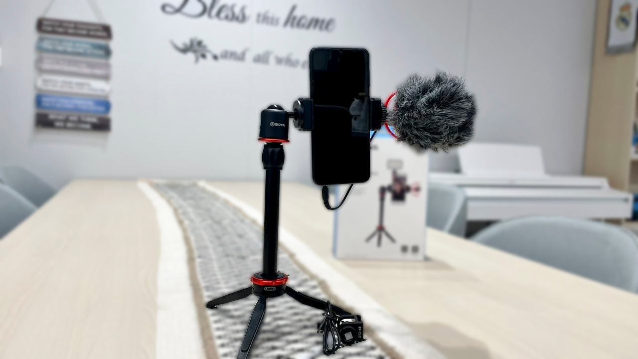 Boya BY VG330 | Smartphone Vlogging Kit for Beginners | Must have - YouTube