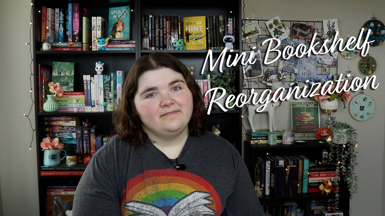 Mini Bookshelf Reorganization! - YouTube